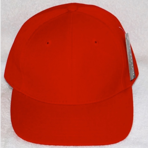 Linear Design Imports Corp. | Accessories | Linear Design Fitted 7 2 ...